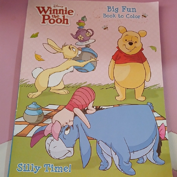 Disney | Toys | Disney Winnie The Pooh Big Fun Coloring Book Red And ...